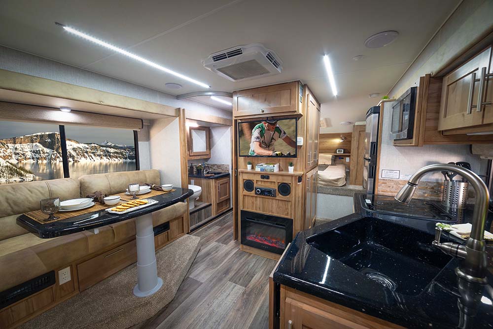 10 Best Truck Campers For Full-Time Living And Travel | Living Tiny ...